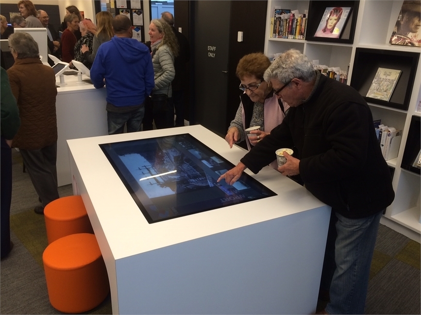 Digital Interactive Table | Aclatic